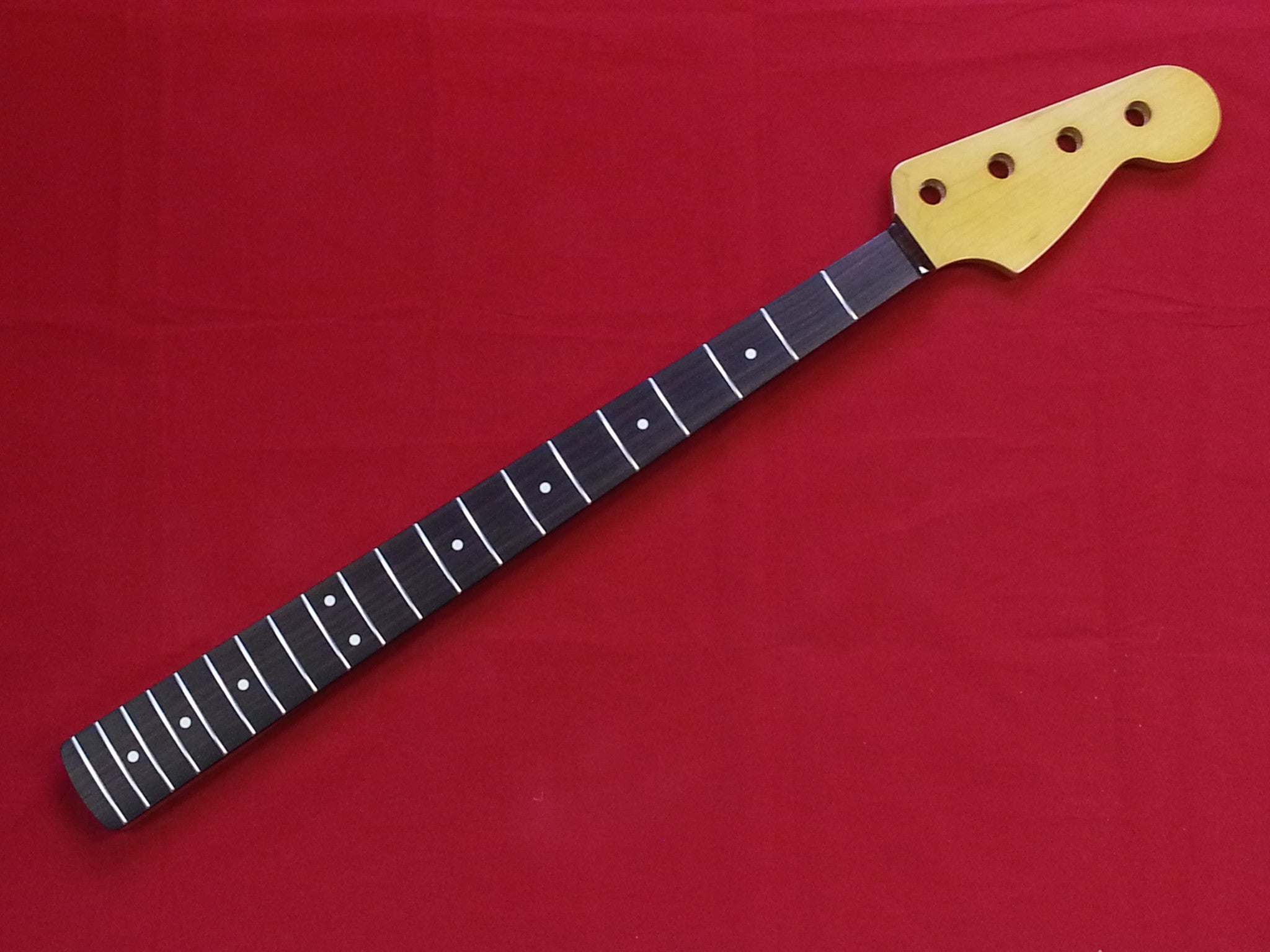 Bass Necks | Allparts UK