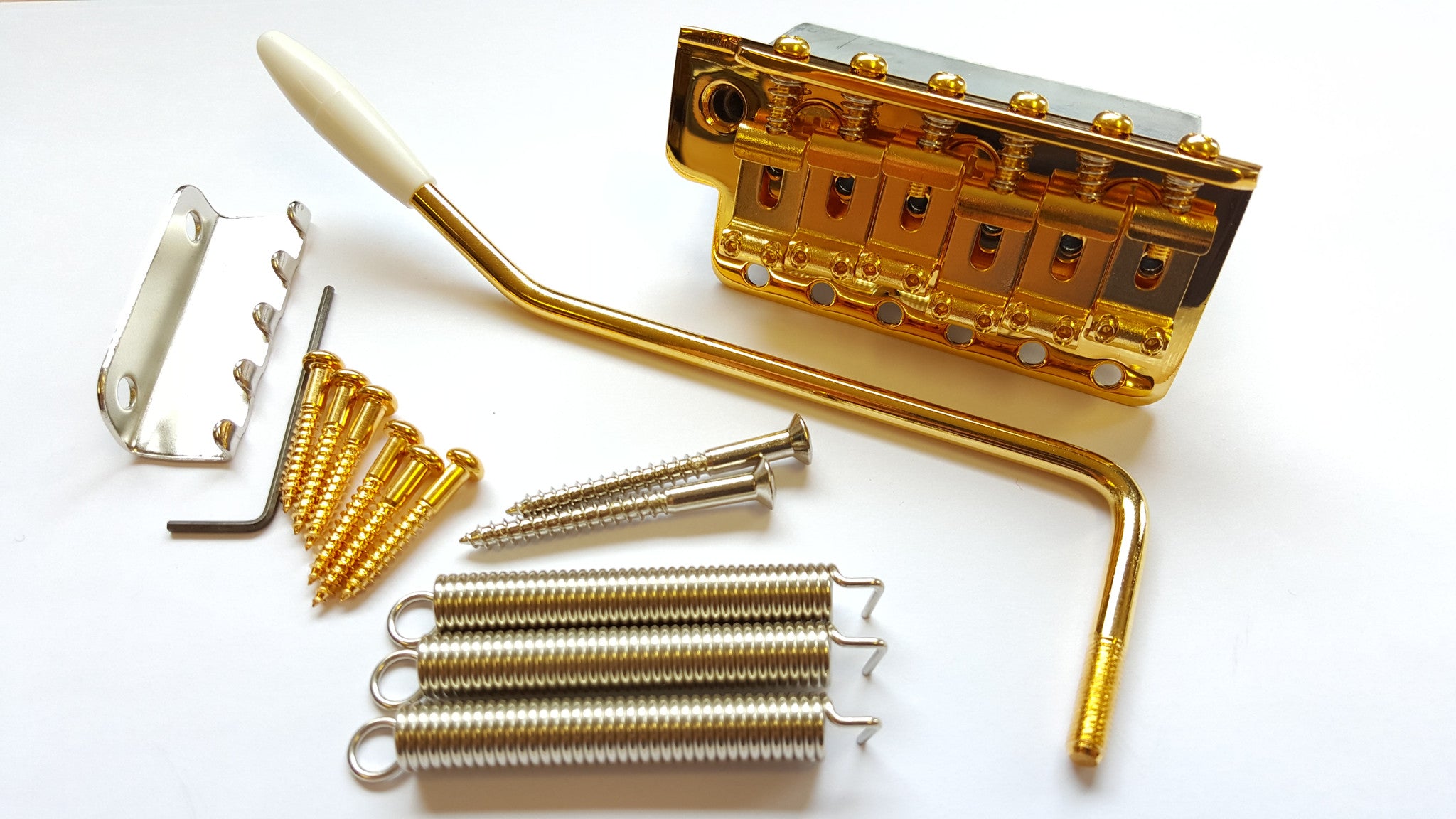 Vintage Style Tremolo Bridge, with Hardware, 2-3/16 inch (56mm) String ...